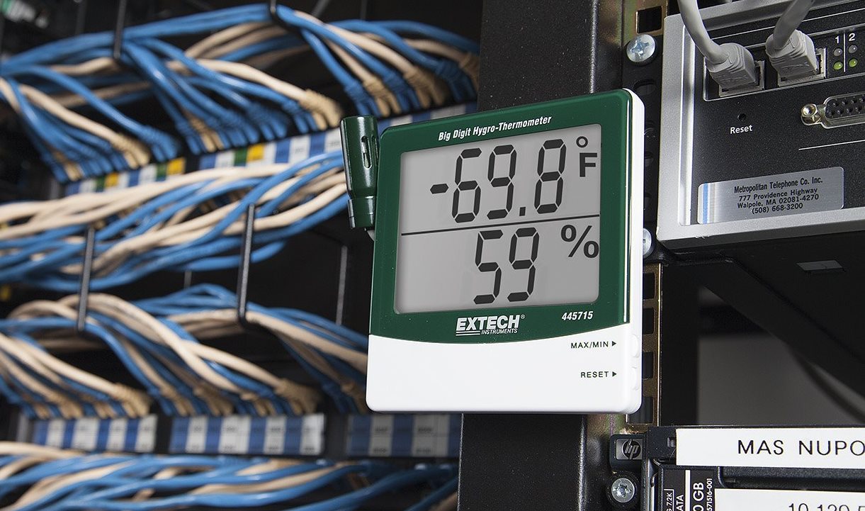 מד טמפרטורה ולחות דיגיטלי - EXTECH 445715 - IN/OUT - טלמיר אלקטרוניקה